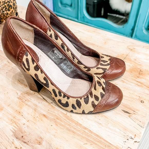 Fossil | Shoes | Fossil Sahara High Heel Pump | Poshmark